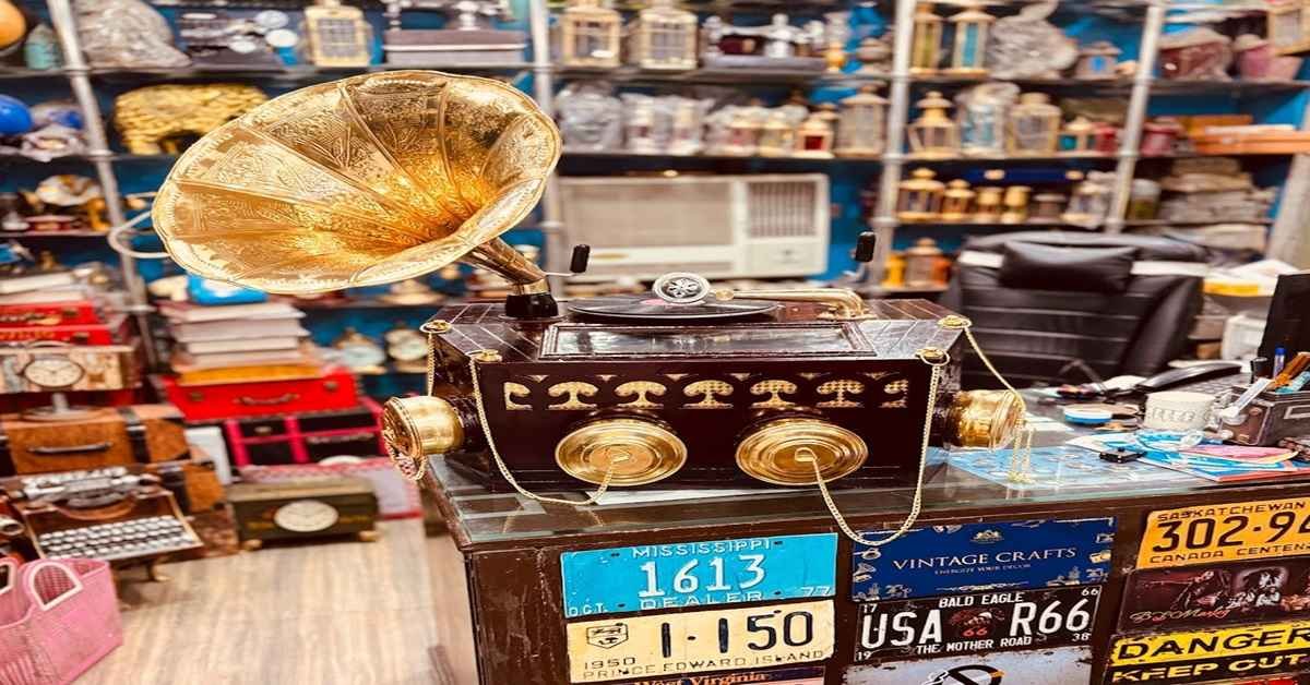 5 Antique Stores in Delhi which is must visit | Antique Market in Delhi